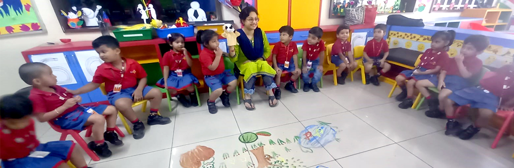 Grasping Positional Words Through Engaging Stories - SAI Angan