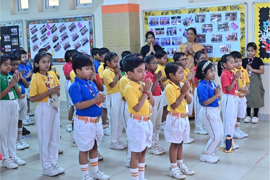 Inventive Idris Inspires: Class II’s Dynamic Dance at Founder’s ...